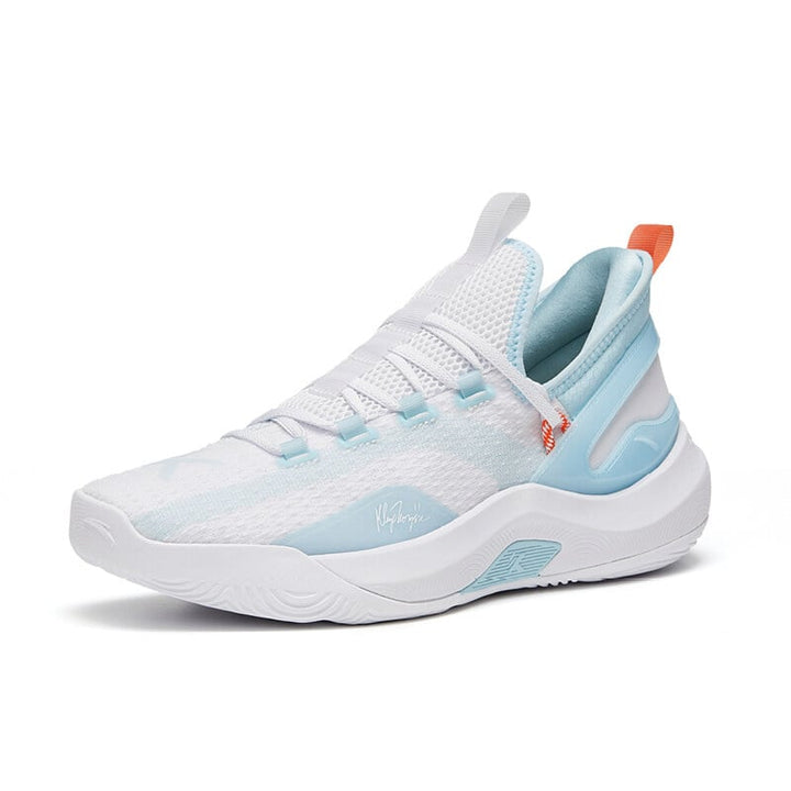 Men's / Shoes / Basketball